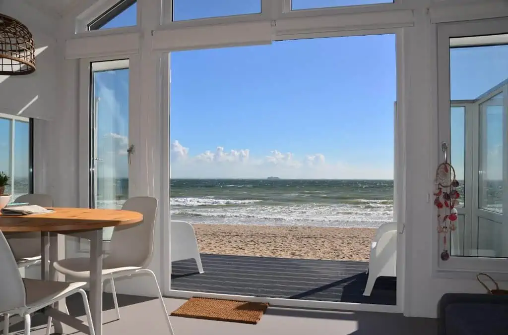 Strandhuisje Westduin 59 - STRANDHUISJE.NL